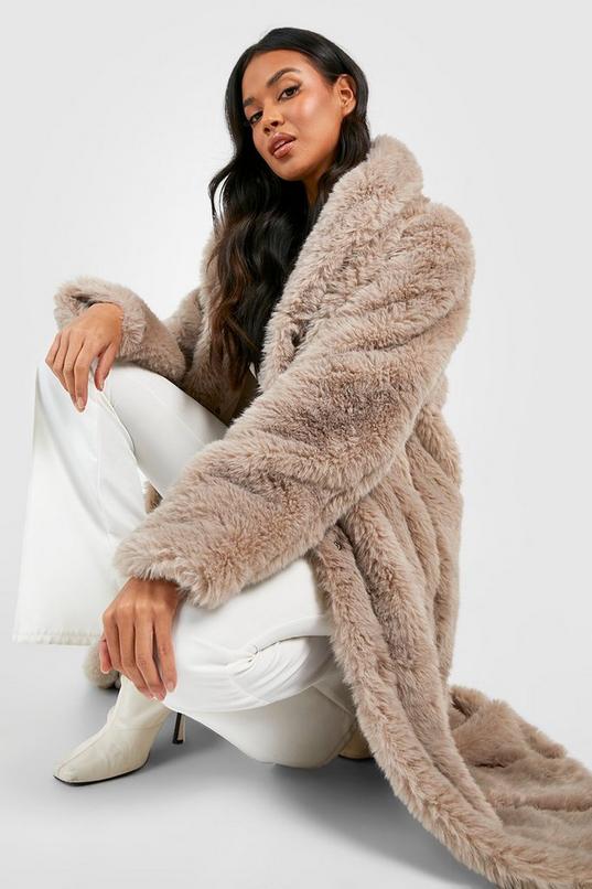 Luxe Faux Fur Maxi Coat | boohoo Luxe Faux Fur Maxi Coat | boohoo