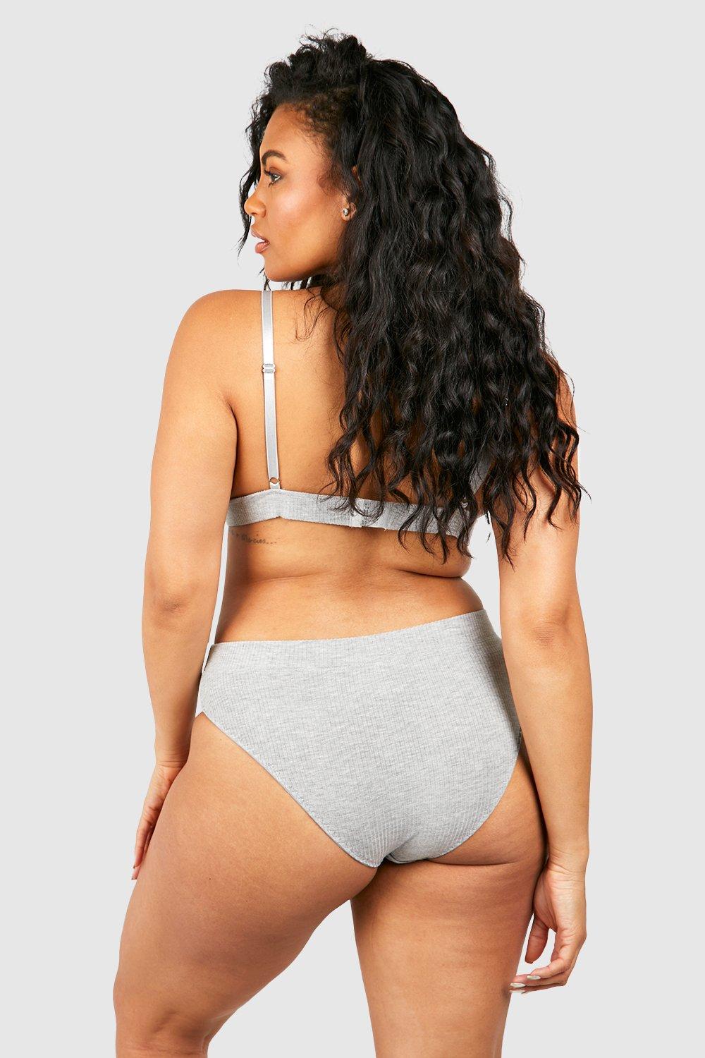 Discount plus size lingerie store